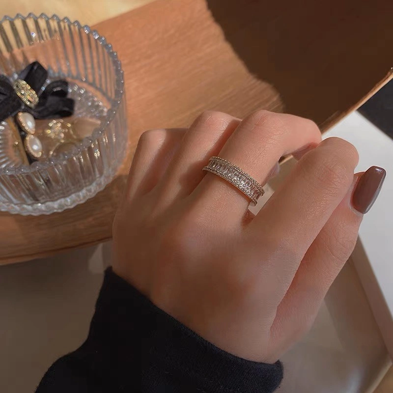 Unclassified Brand Rings