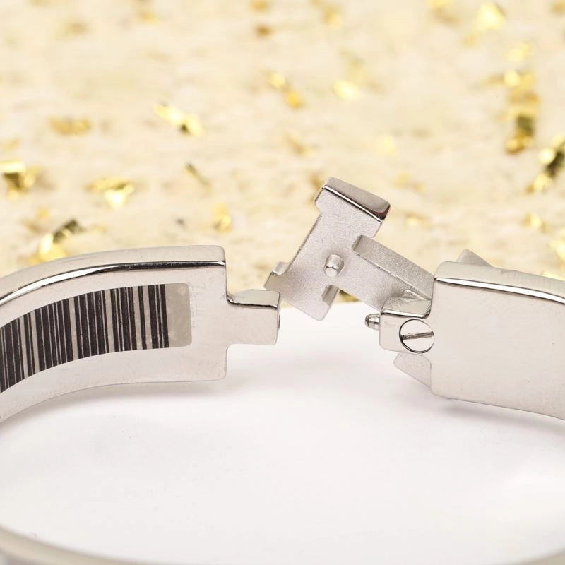 Accurate model Unclassified Brand Rings