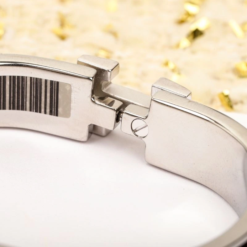 Accurate model Unclassified Brand Rings