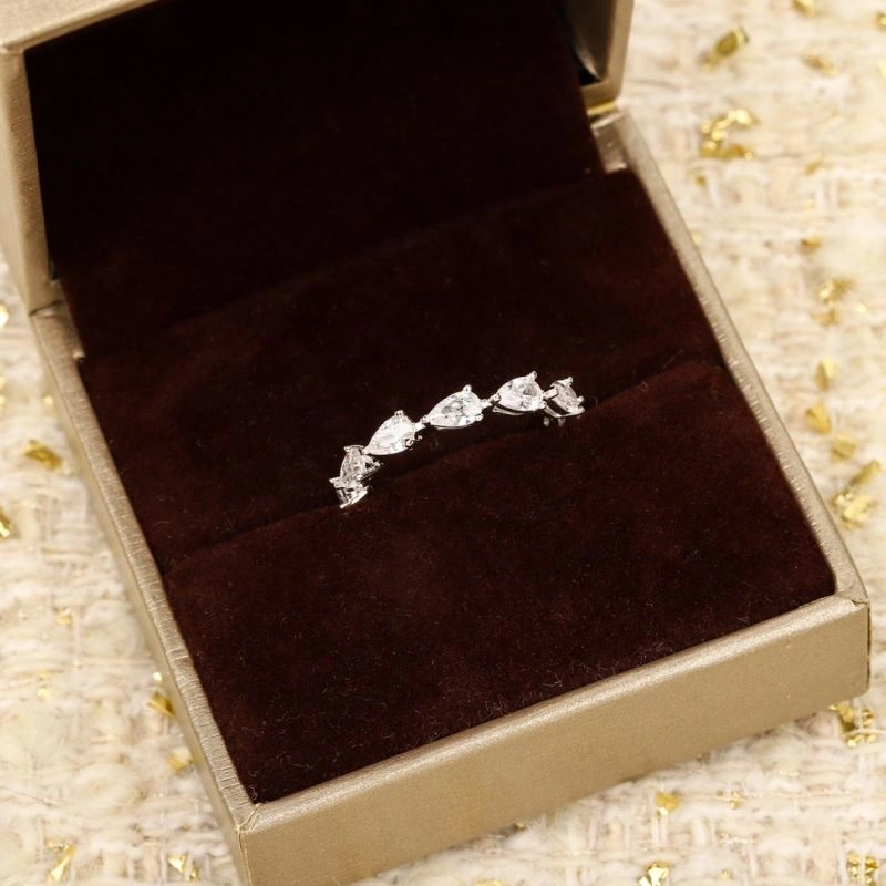 Unclassified Brand Rings