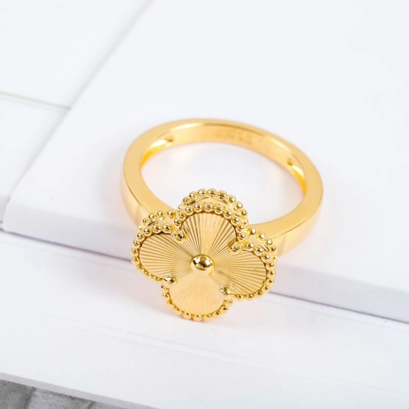 Bargain Unclassified Brand Rings