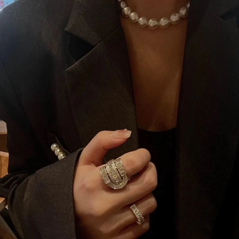 Unclassified Brand Rings
