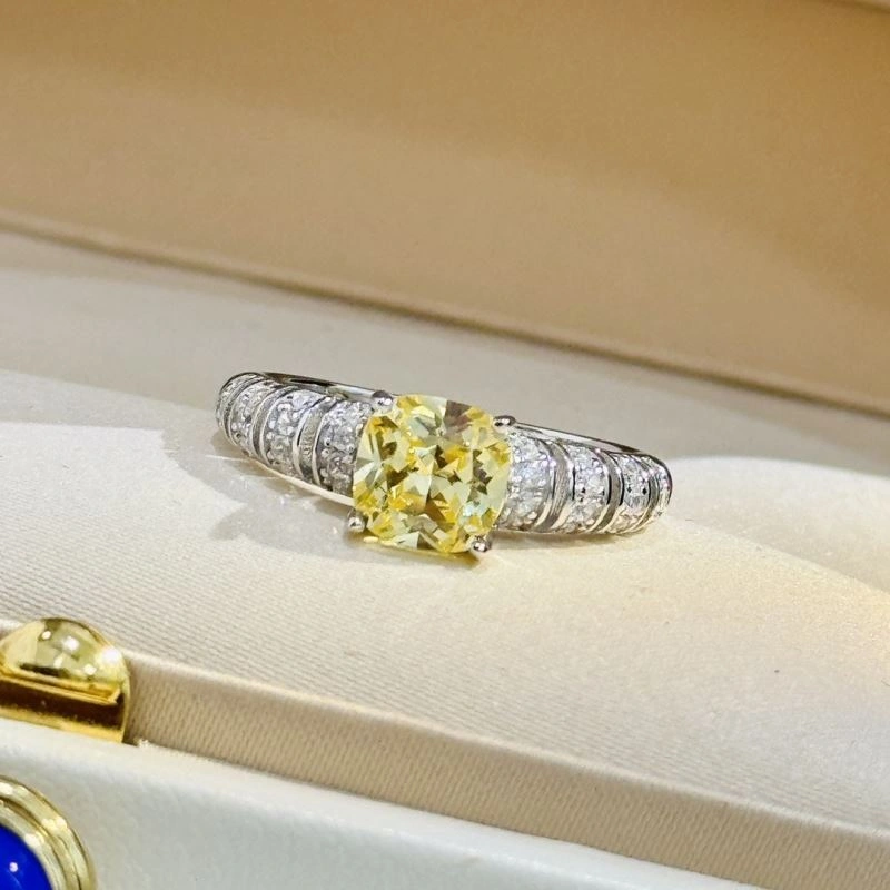 Unclassified Brand Rings