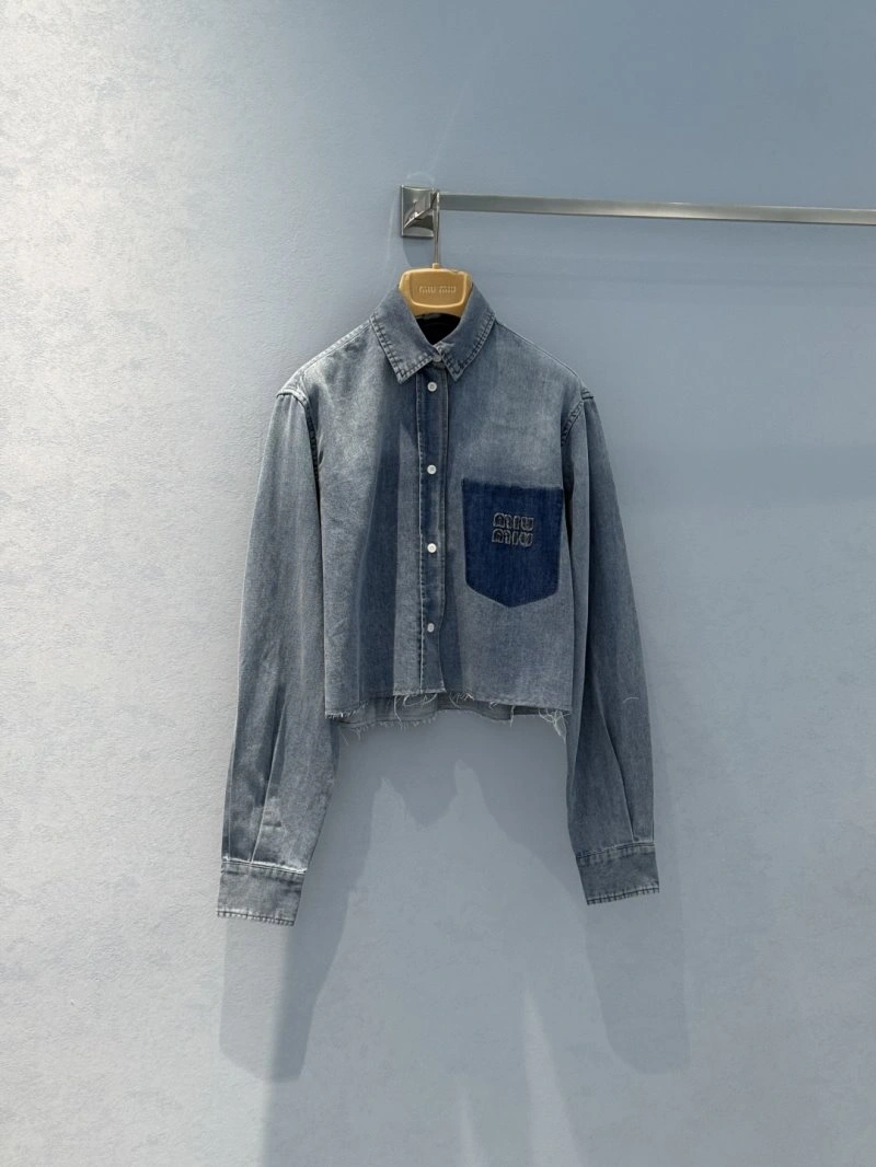 Discounted Unclassified Brand Shirts