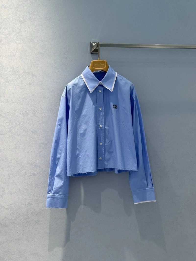 Accurate model Unclassified Brand Shirts