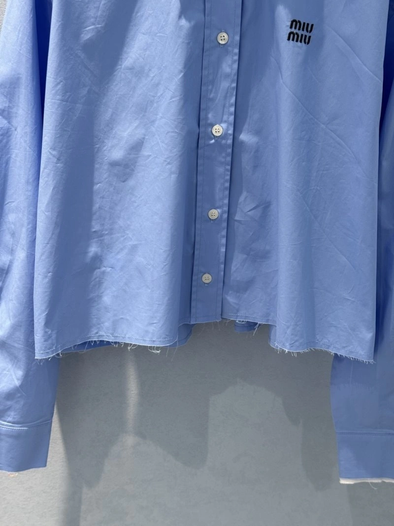 Accurate model Unclassified Brand Shirts