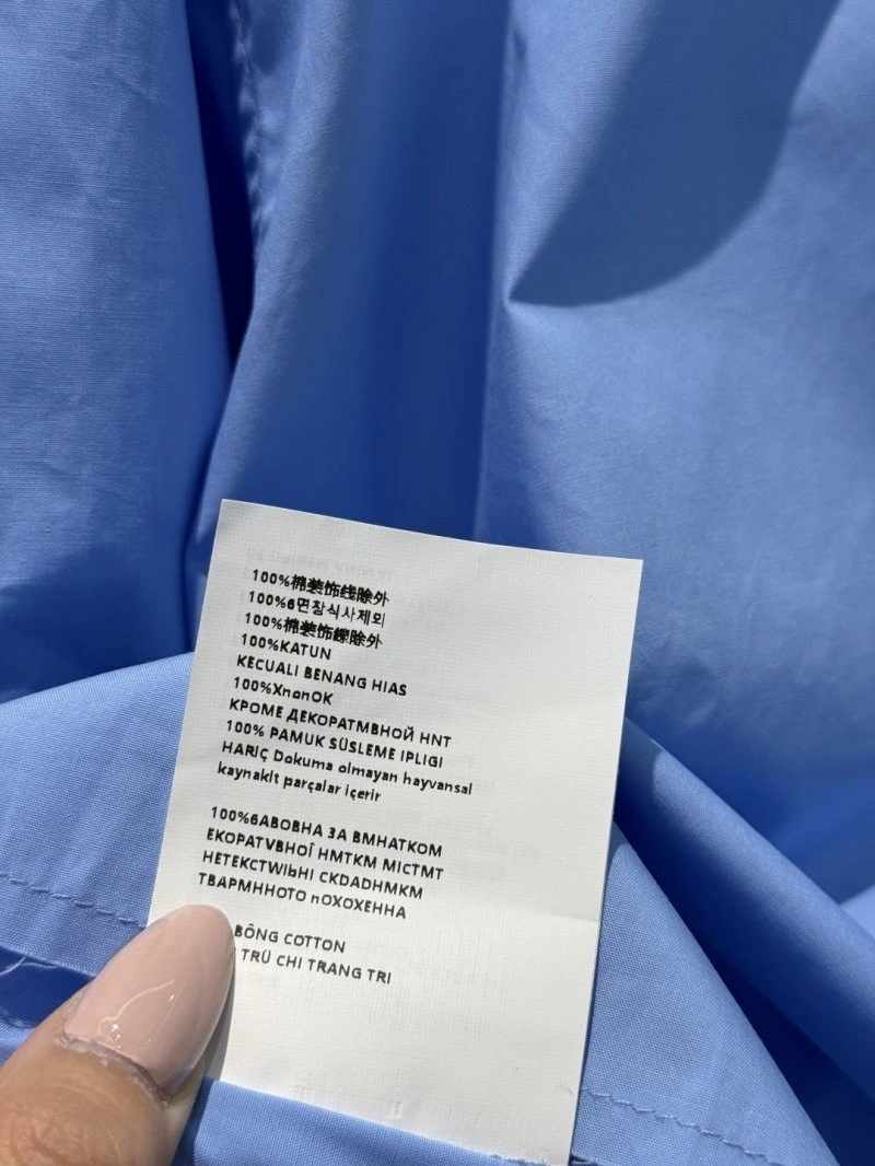 Accurate model Unclassified Brand Shirts