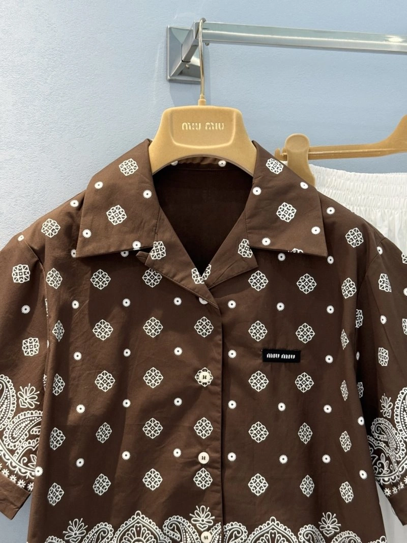 Cut-rate Unclassified Brand Shirts