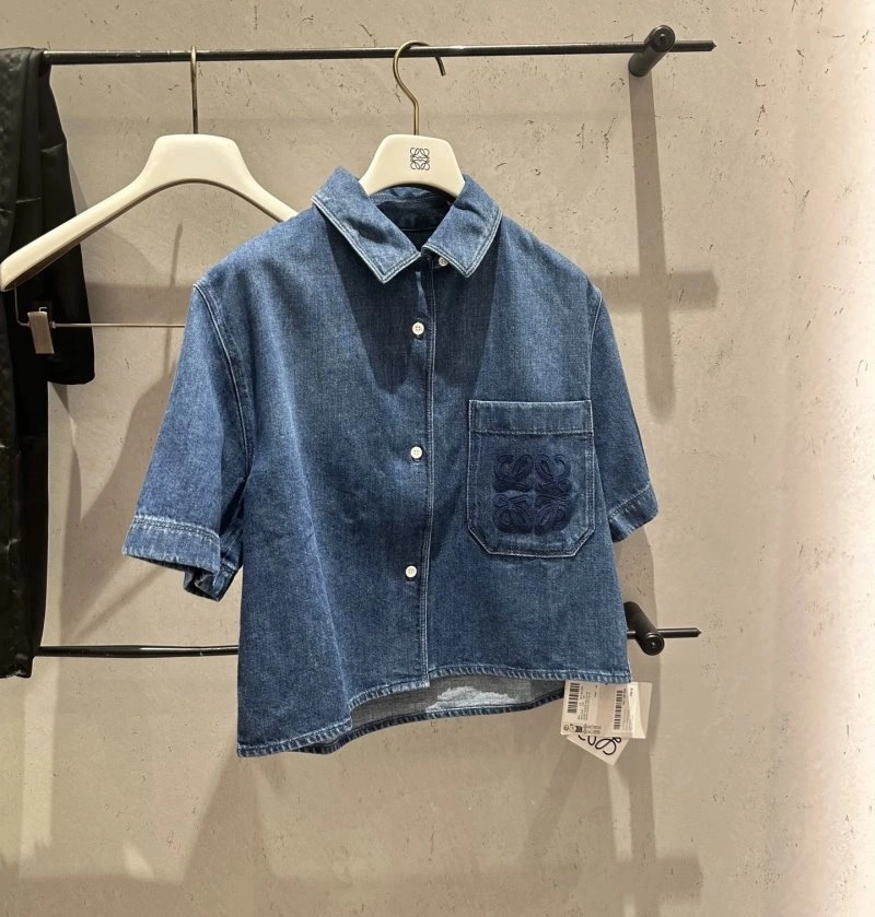 Low-cost Unclassified Brand Shirts