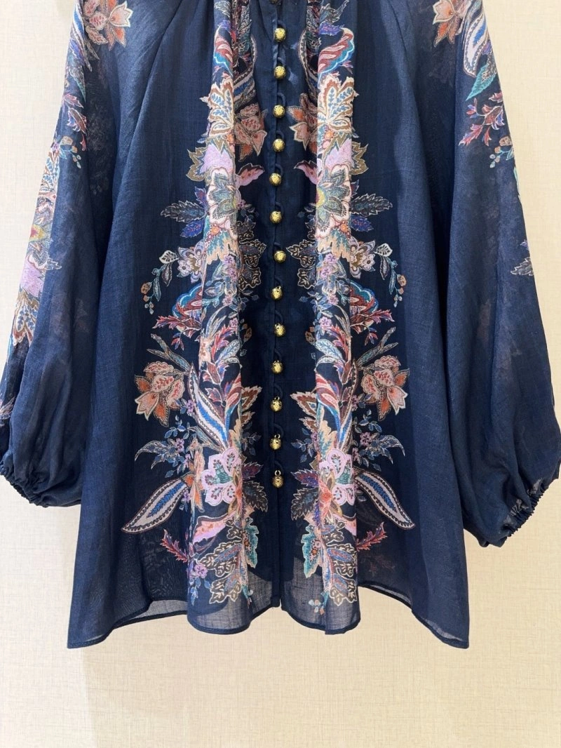 Low-cost Unclassified Brand Shirts