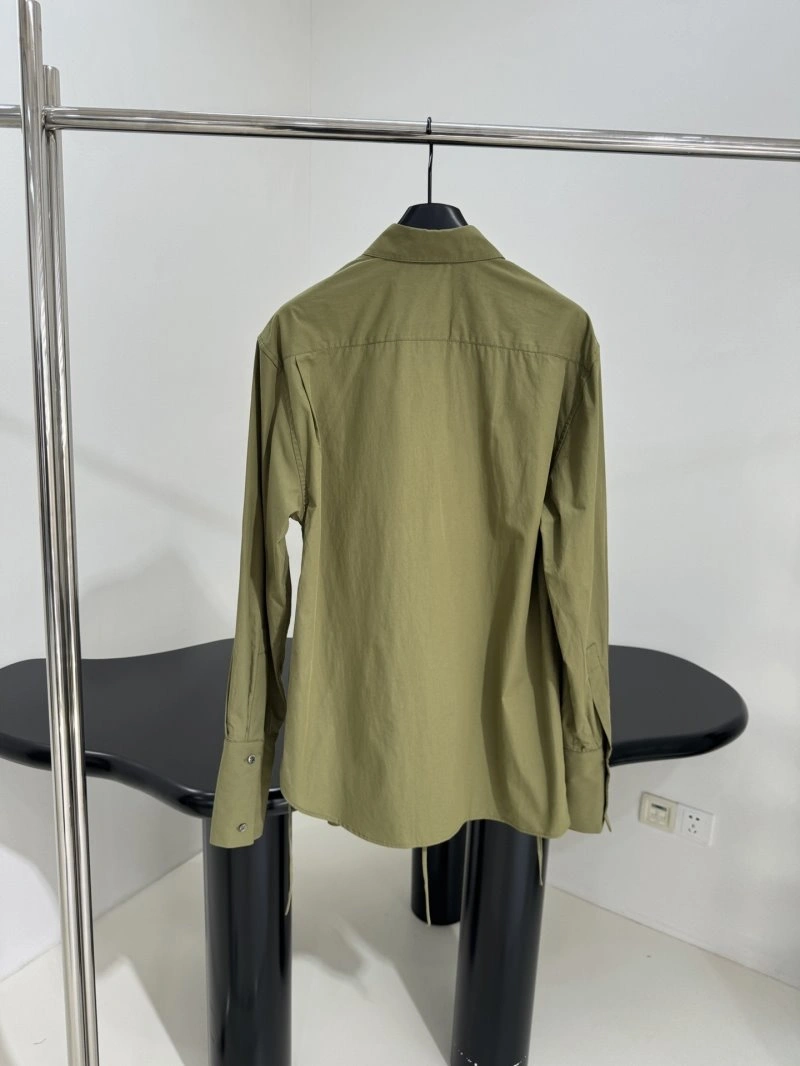 Indistinguishable Unclassified Brand Shirts