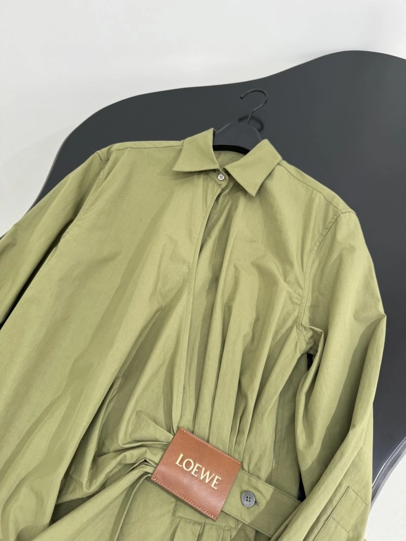 Indistinguishable Unclassified Brand Shirts