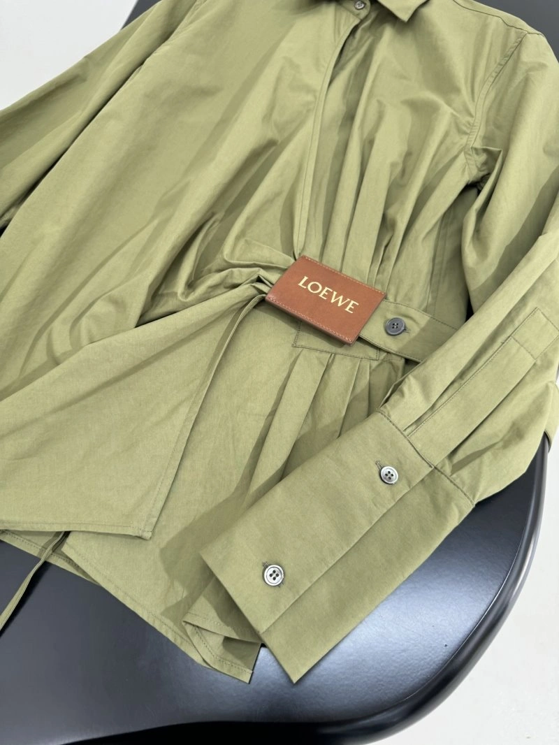 Indistinguishable Unclassified Brand Shirts