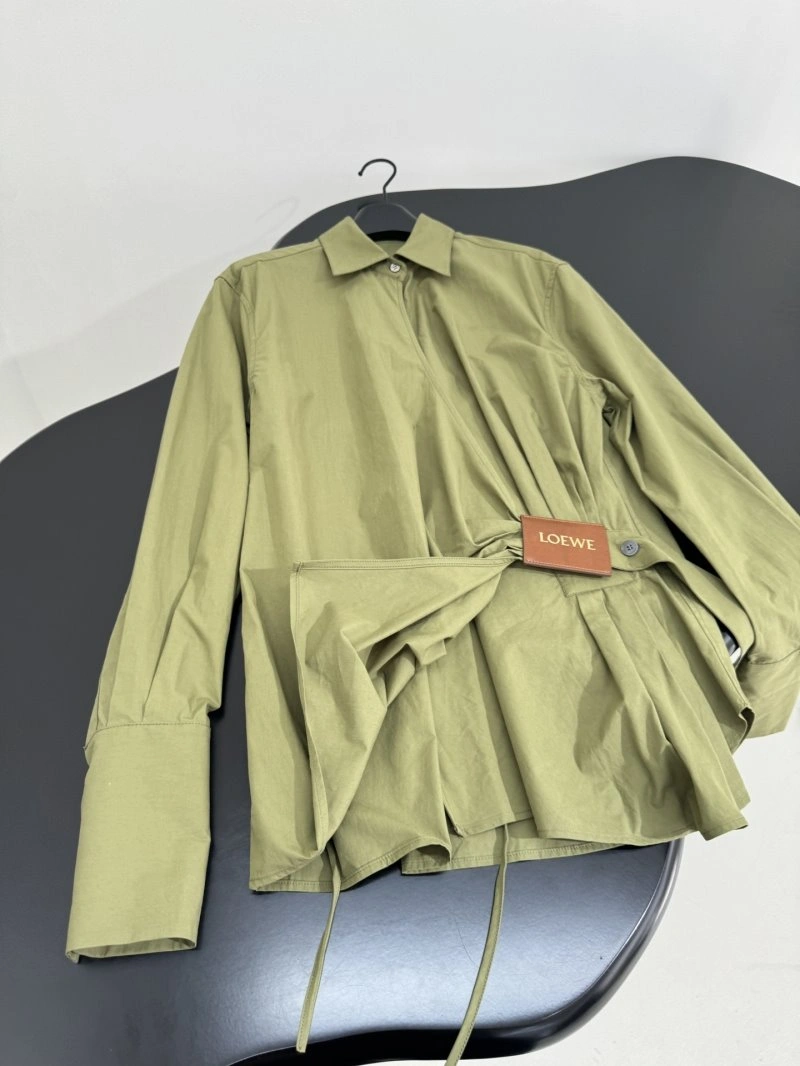 Indistinguishable Unclassified Brand Shirts