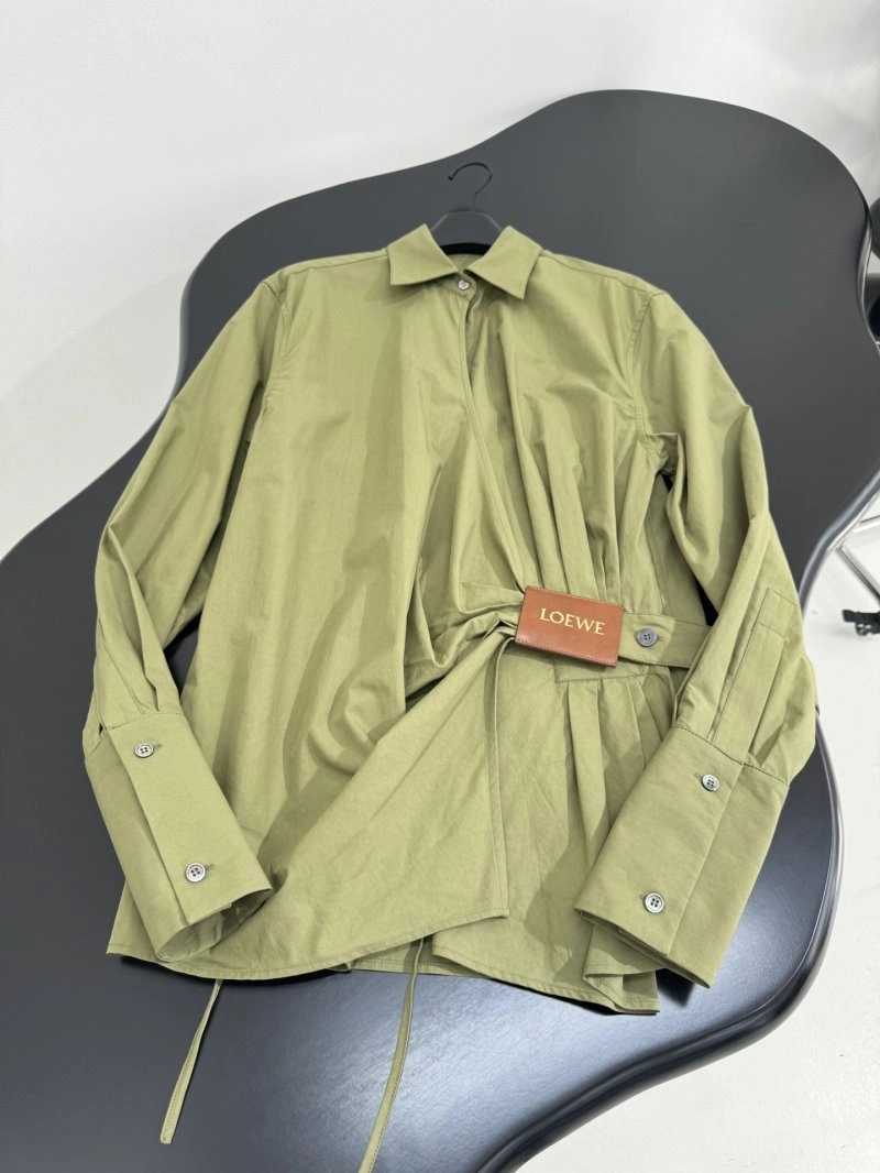 Indistinguishable Unclassified Brand Shirts
