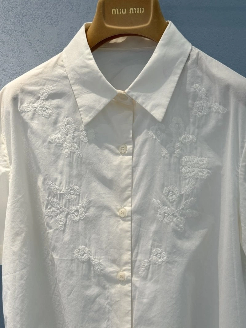 Authentic Unclassified Brand Shirts