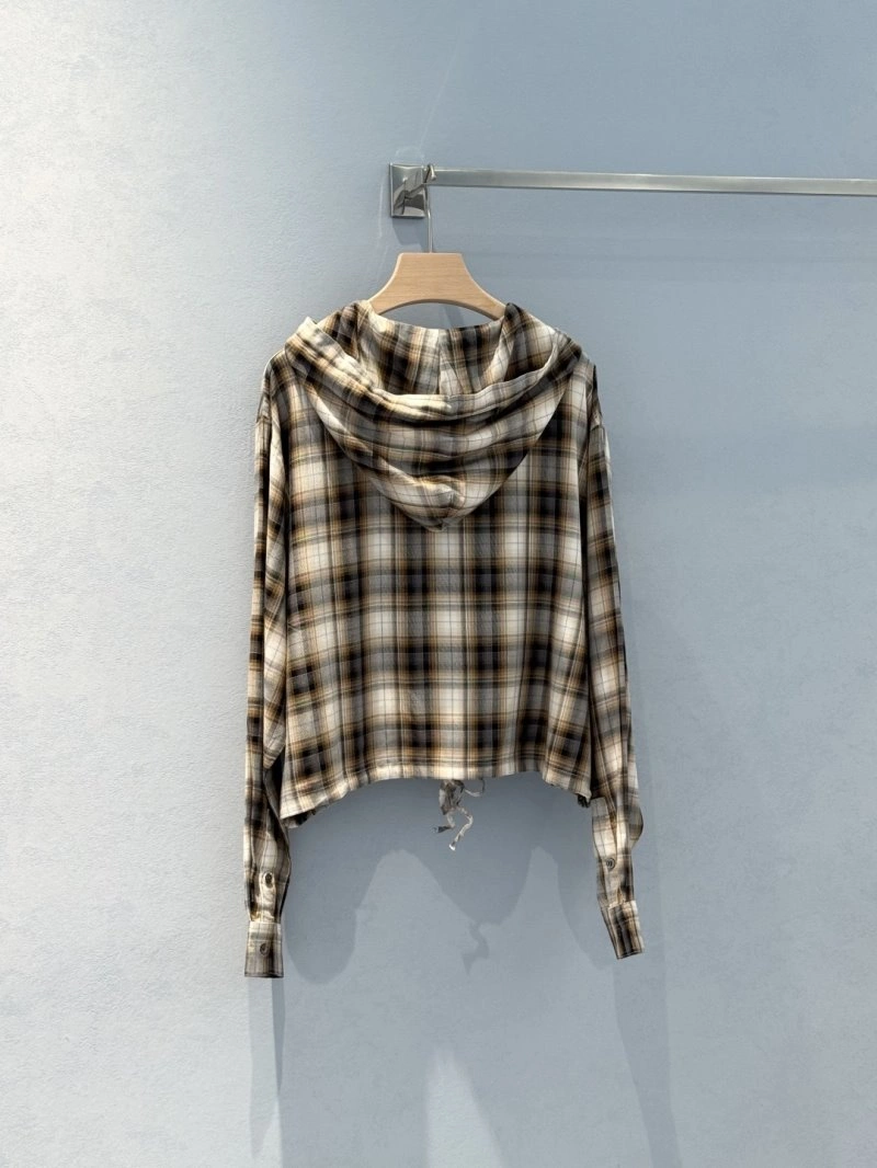 Indistinguishable Unclassified Brand Shirts