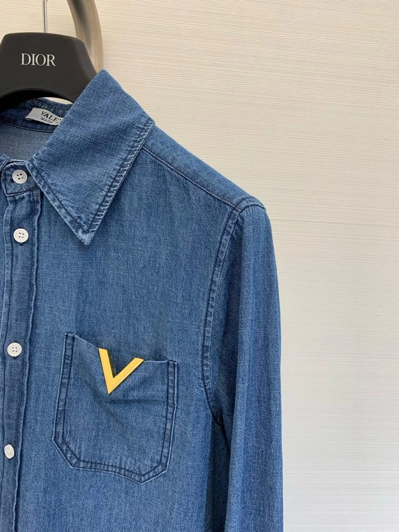 Value-priced Unclassified Brand Shirts