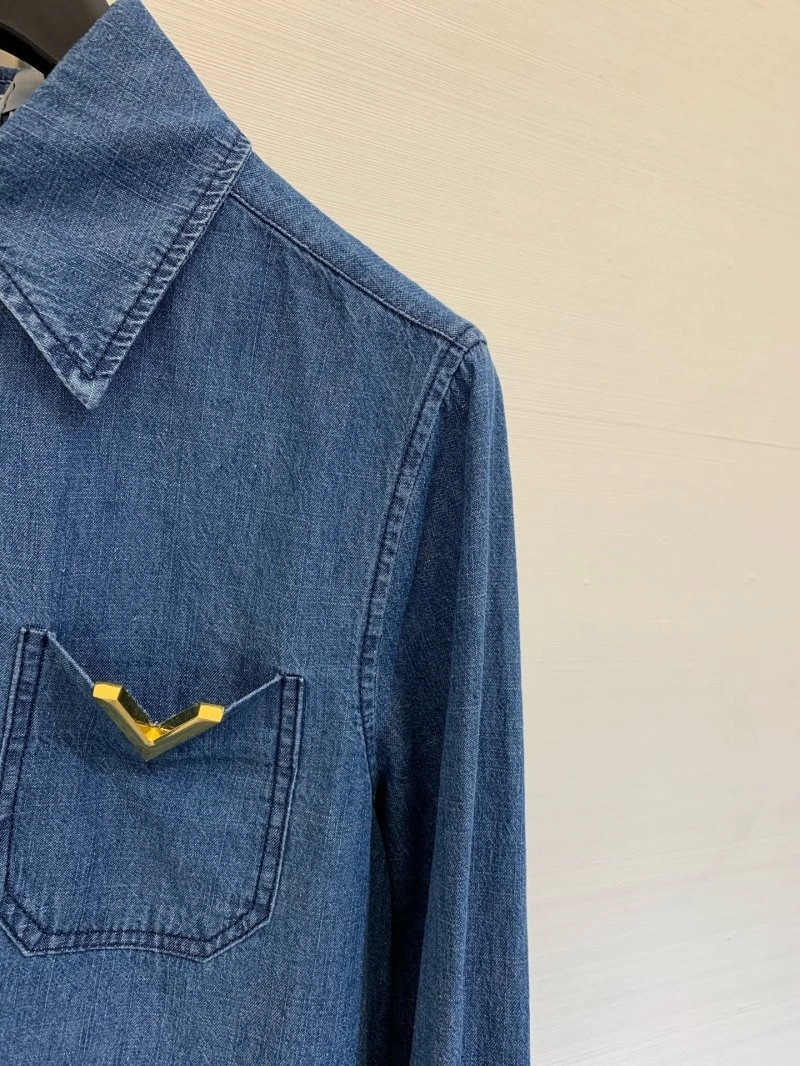 Value-priced Unclassified Brand Shirts