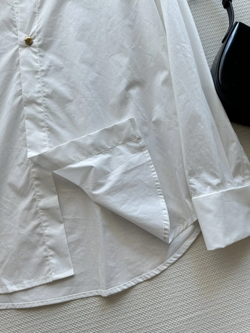 Accurate model Unclassified Brand Shirts