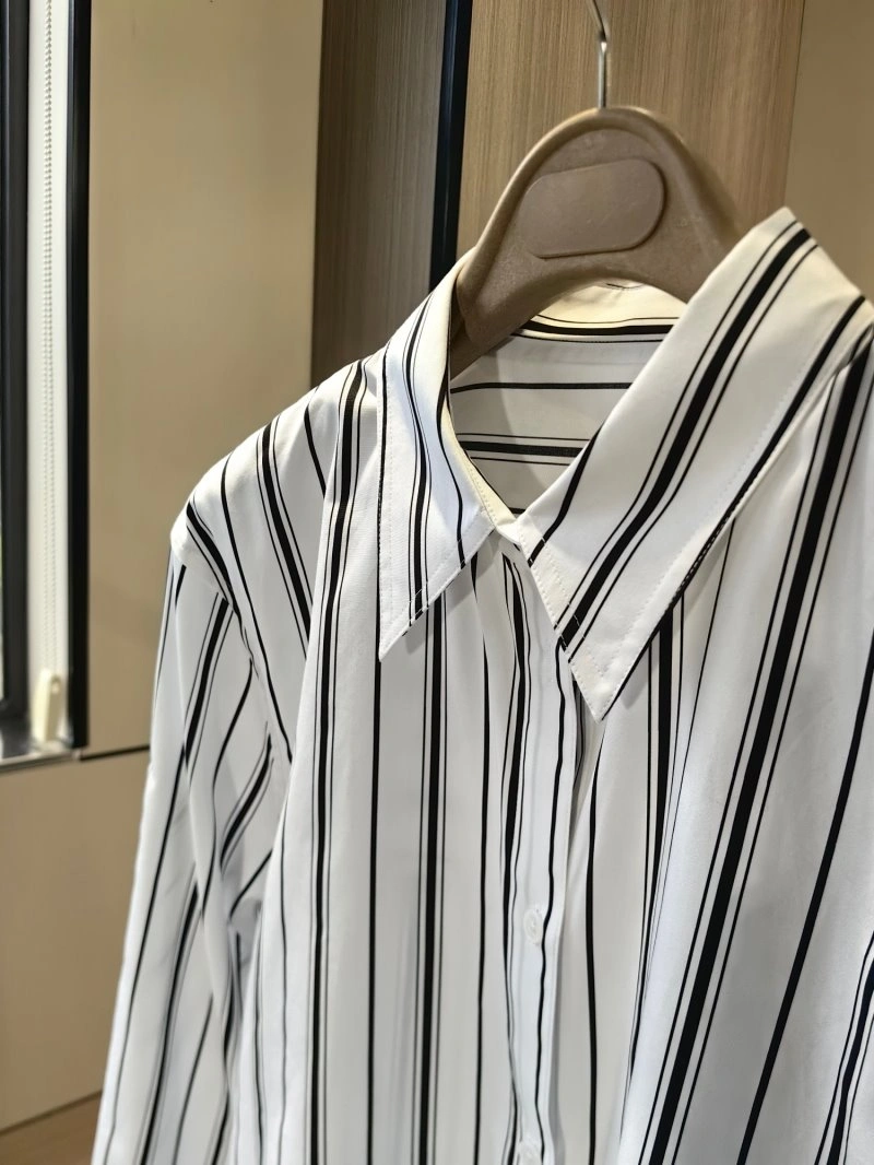 Top mirror Unclassified Brand Shirts