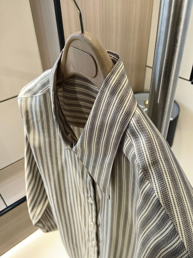 Top match Unclassified Brand Shirts