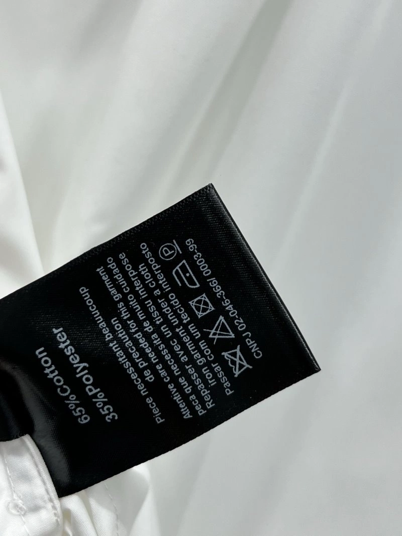 Accurate model Unclassified Brand Shirts