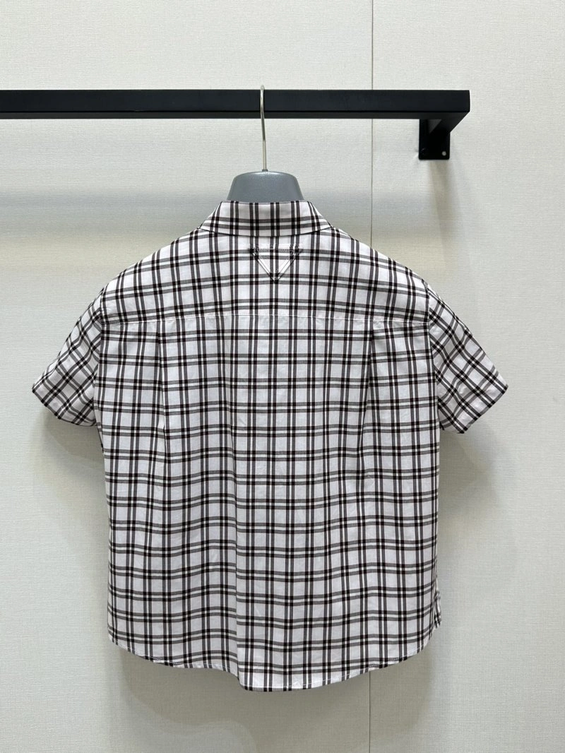 Authentic Unclassified Brand Shirts