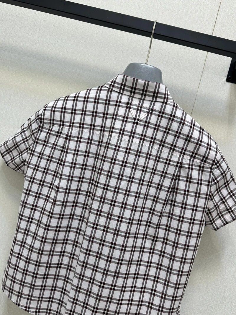 Authentic Unclassified Brand Shirts