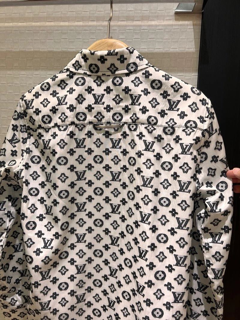 Cut-rate Unclassified Brand Shirts