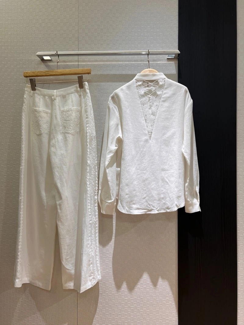 Low-cost Unclassified Brand Shirts