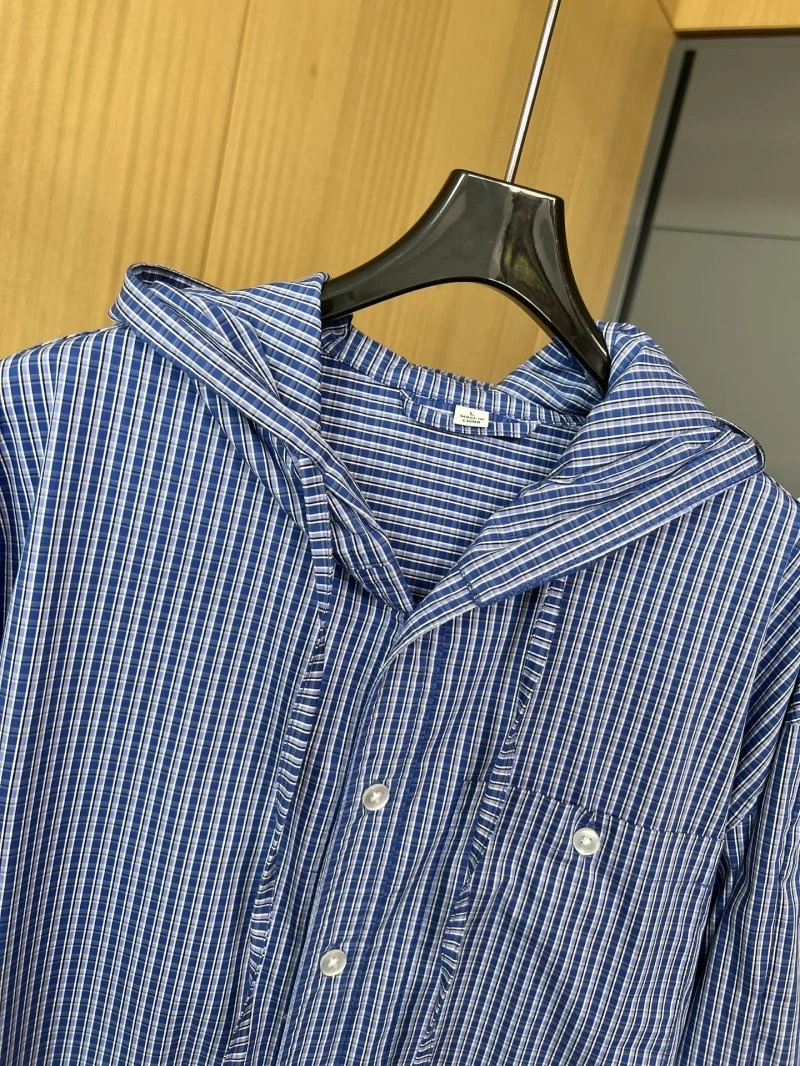Low-cost Unclassified Brand Shirts