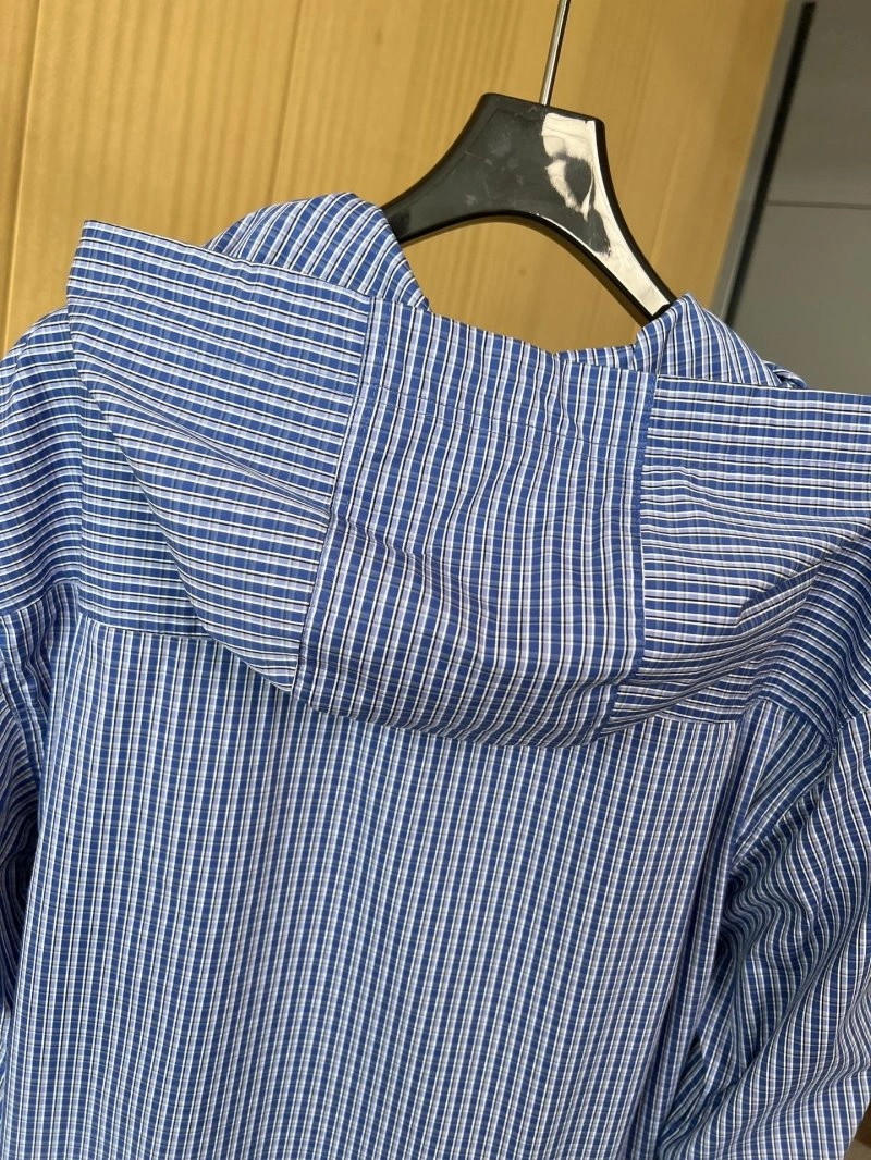 Low-cost Unclassified Brand Shirts