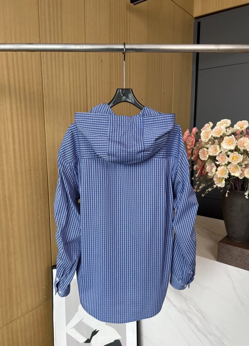 Low-cost Unclassified Brand Shirts