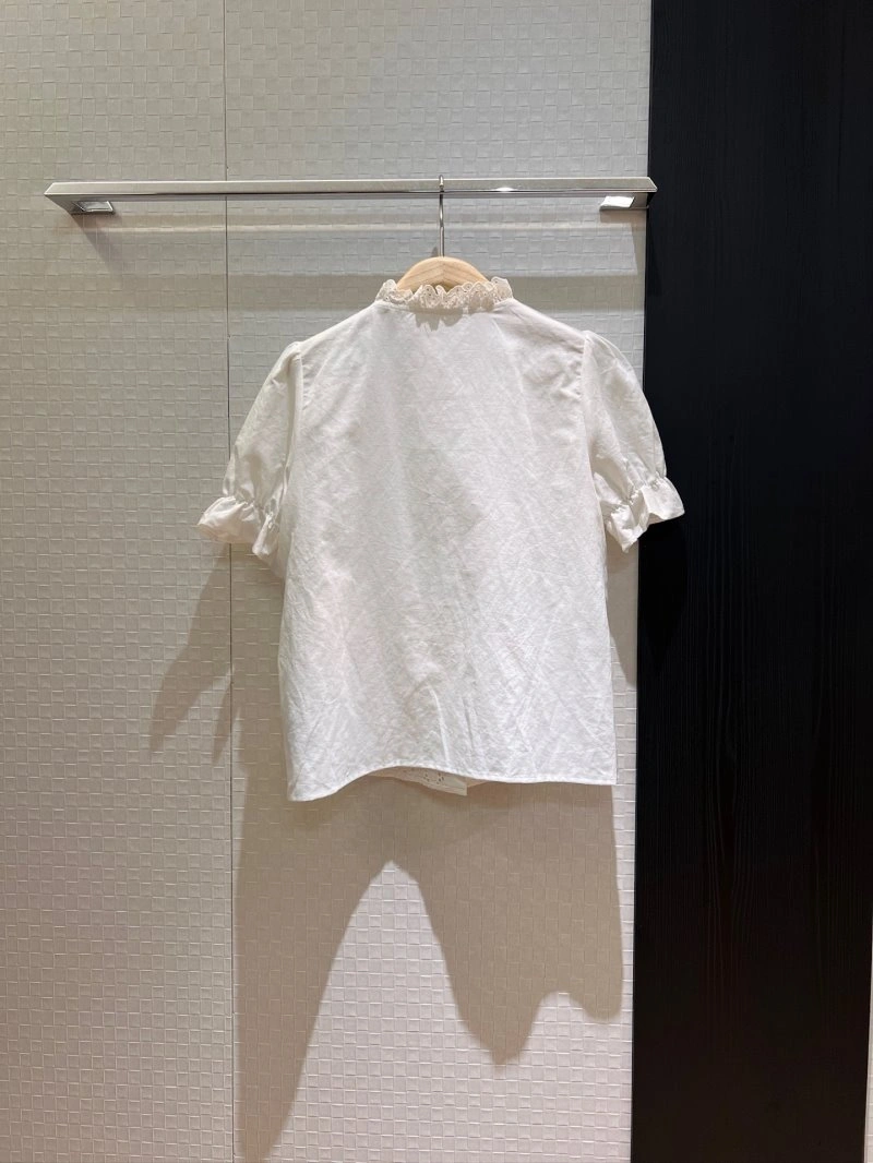 Low-cost Unclassified Brand Shirts