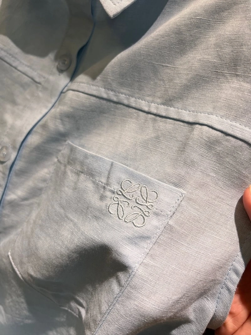 Accurate model Unclassified Brand Shirts