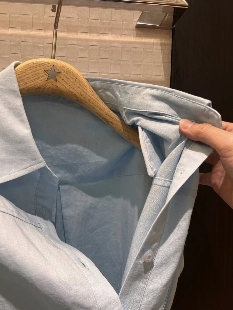 Accurate model Unclassified Brand Shirts
