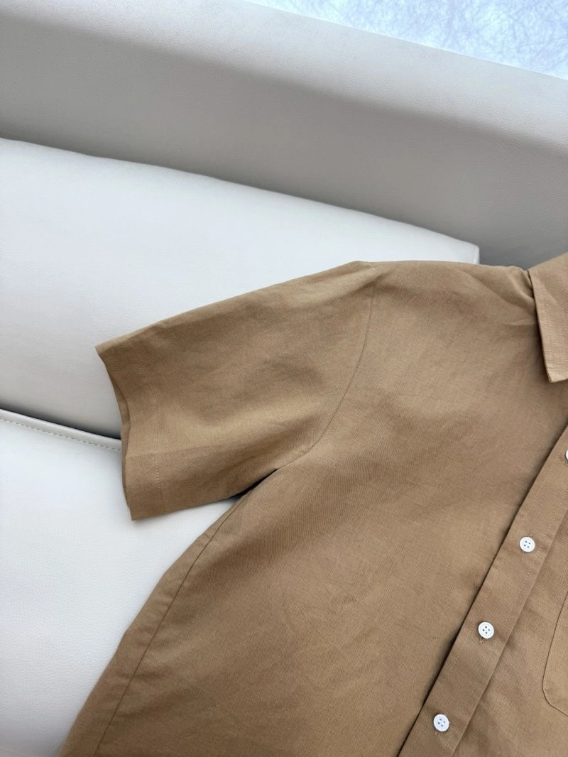 Low-cost Unclassified Brand Shirts