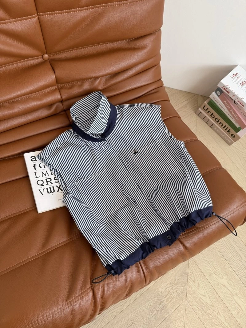 Indistinguishable Unclassified Brand Shirts