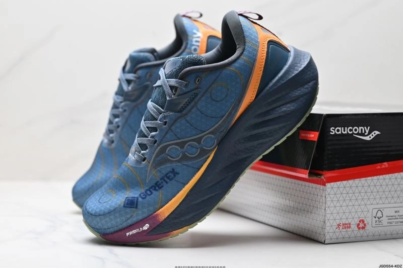 Accurate model Unclassified Brand Shoes