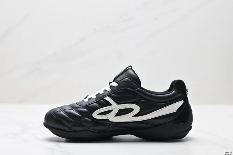 Perfect replica Unclassified Brand Shoes