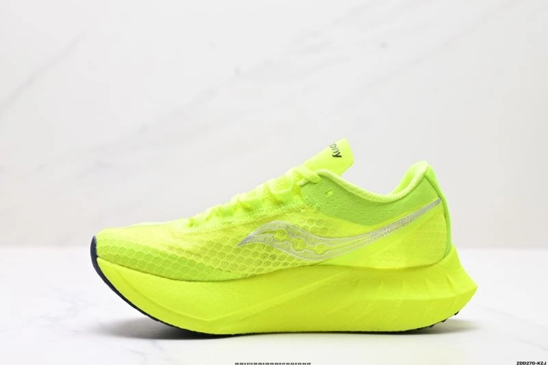 Accurate model Unclassified Brand Shoes
