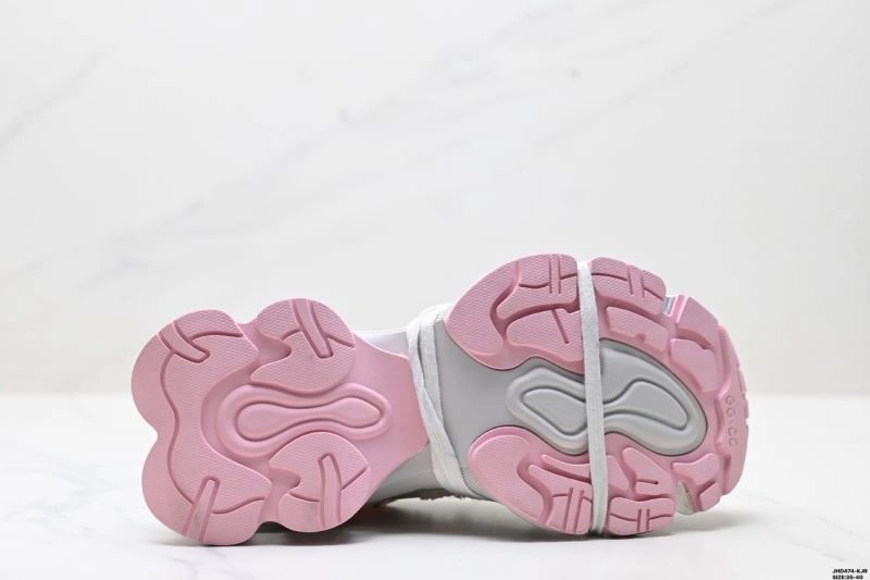 Discounted Unclassified Brand Shoes