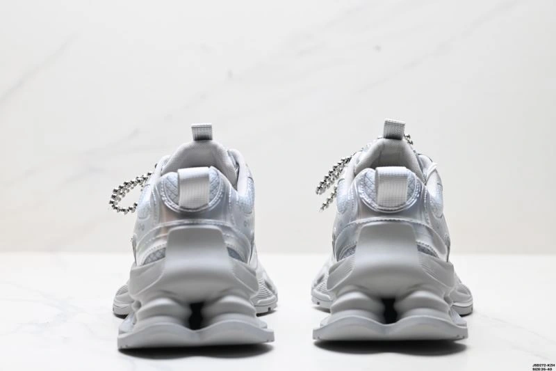 Economical Unclassified Brand Shoes