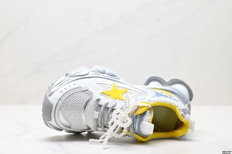 Discounted Unclassified Brand Shoes