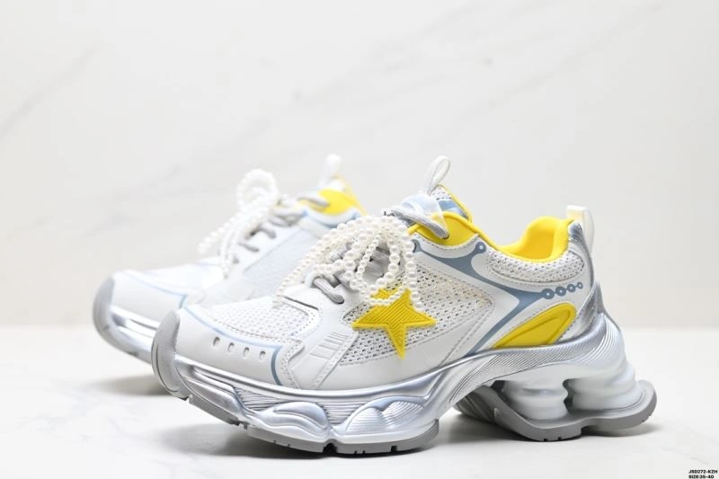 Discounted Unclassified Brand Shoes