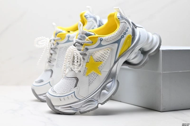 Discounted Unclassified Brand Shoes