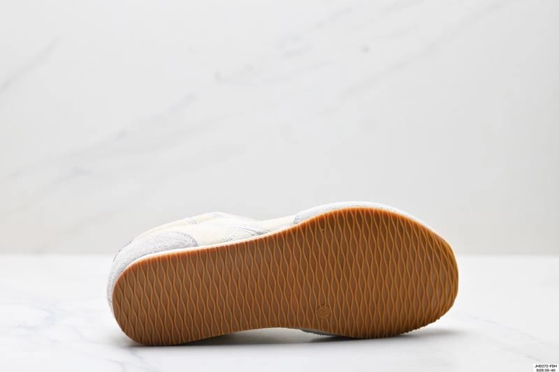 Authentic Unclassified Brand Shoes