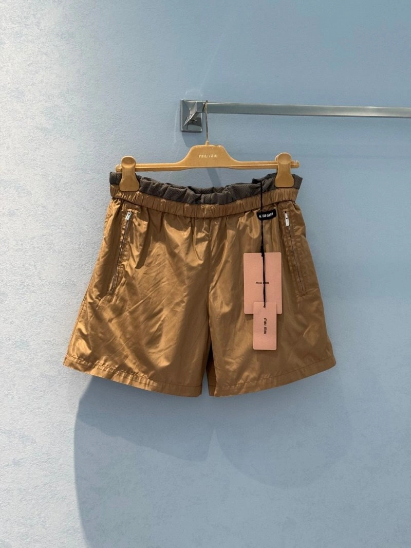 Exact replica Unclassified Brand Short Pants