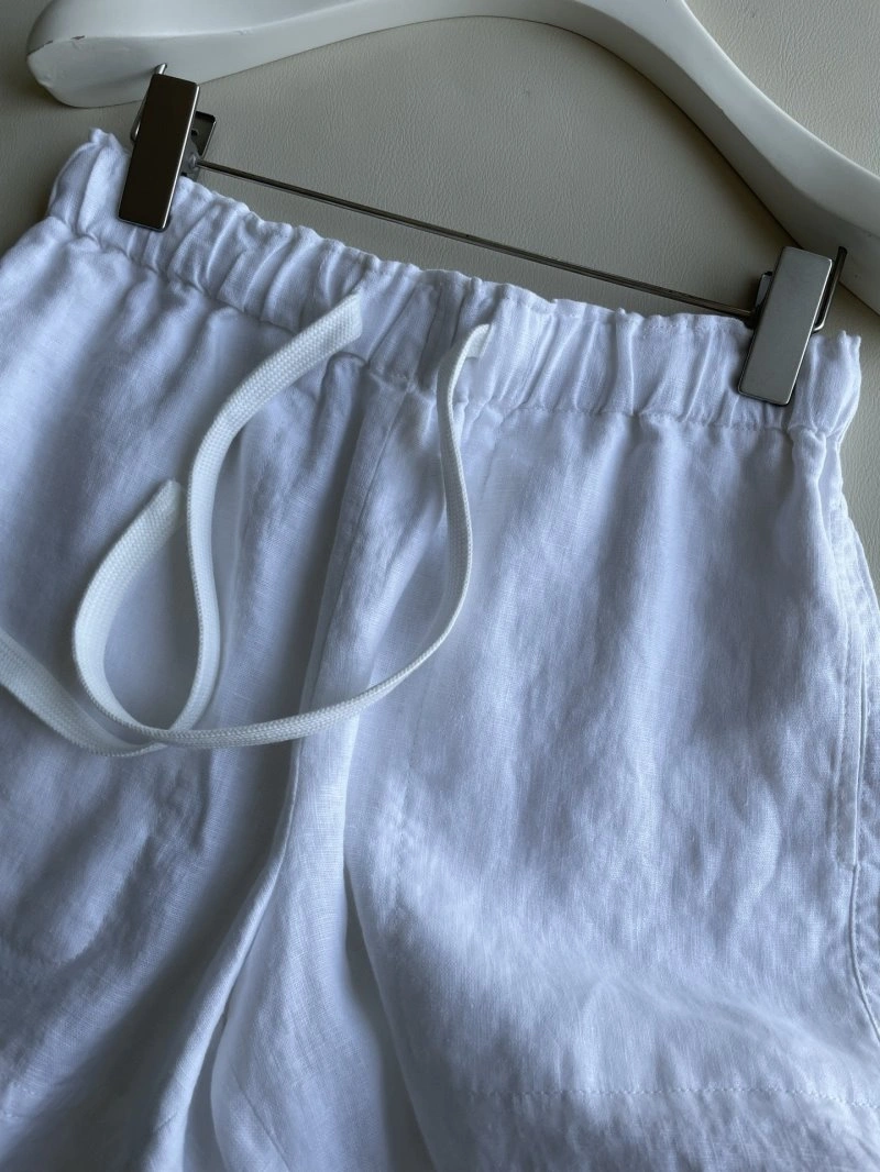 Bargain Unclassified Brand Short Pants